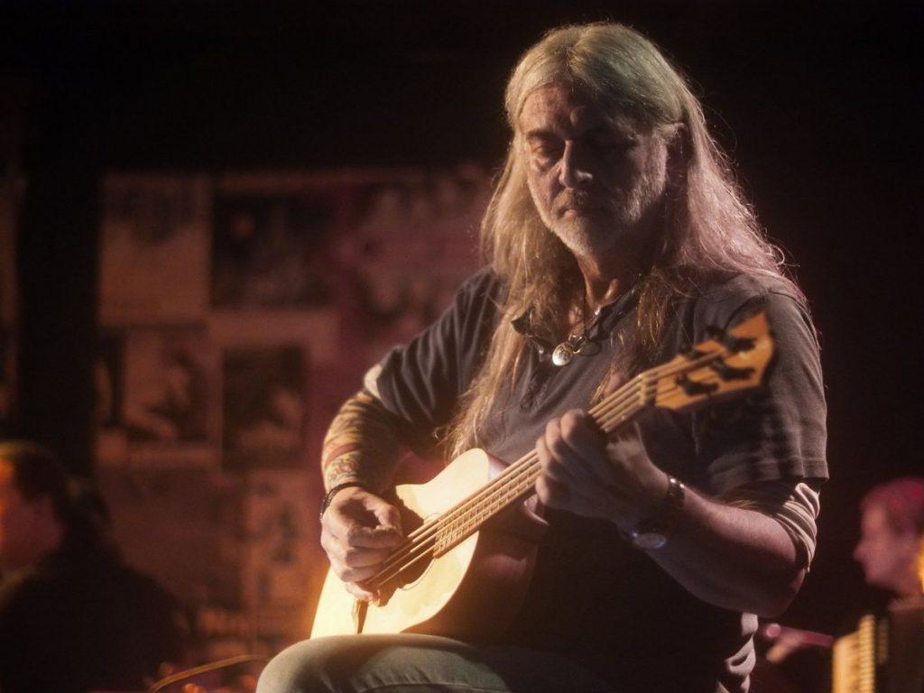 Im Einsatz: Andre Engelbrecht & Friends – pen-and-tell